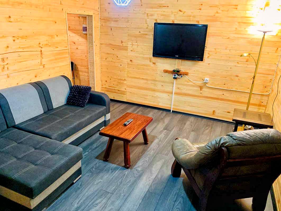 VICTORIO CAMP - BODY & SOUL - RESORT